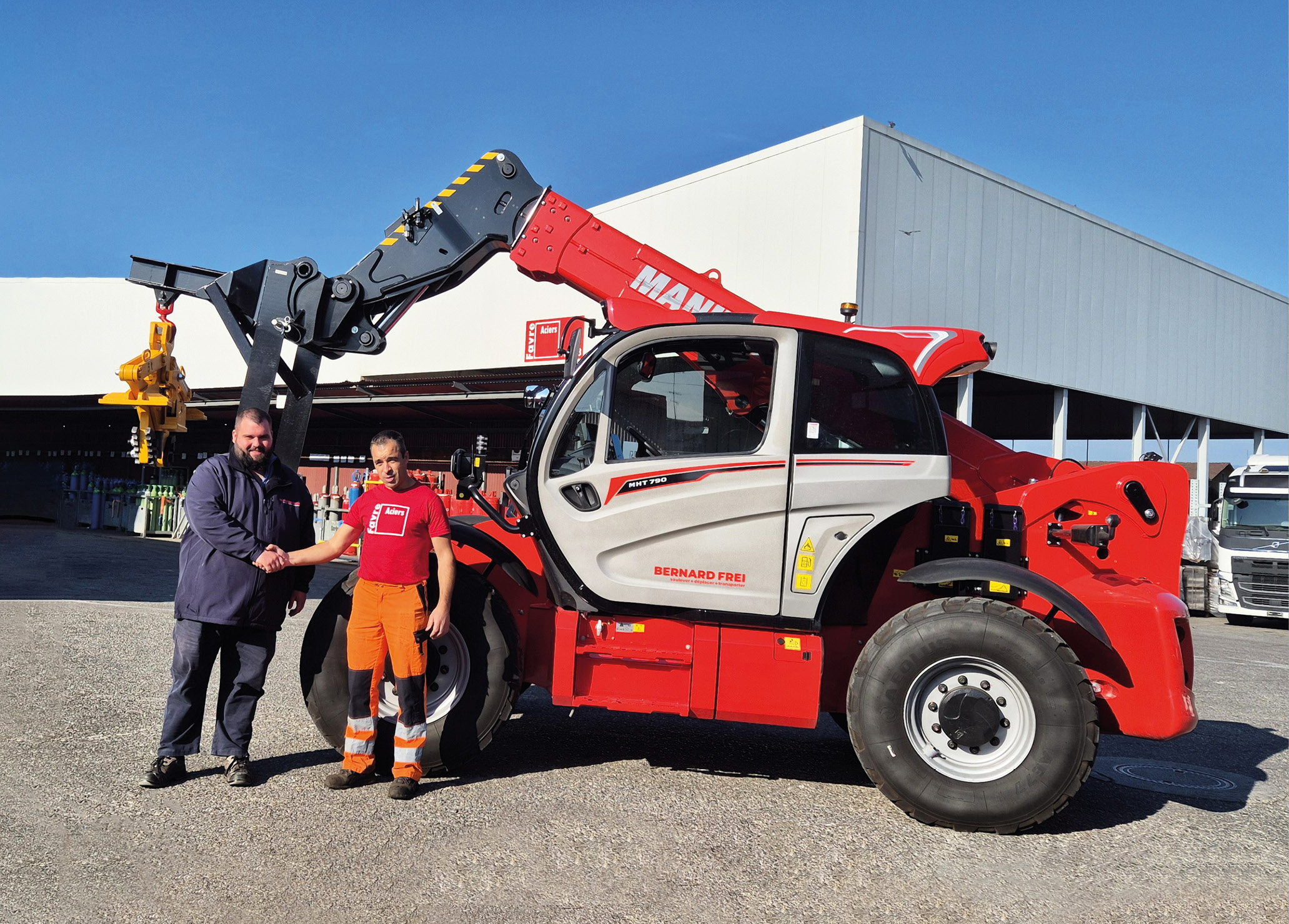 Manitou MHT 790, sur la route de l’acier - Bernard Frei